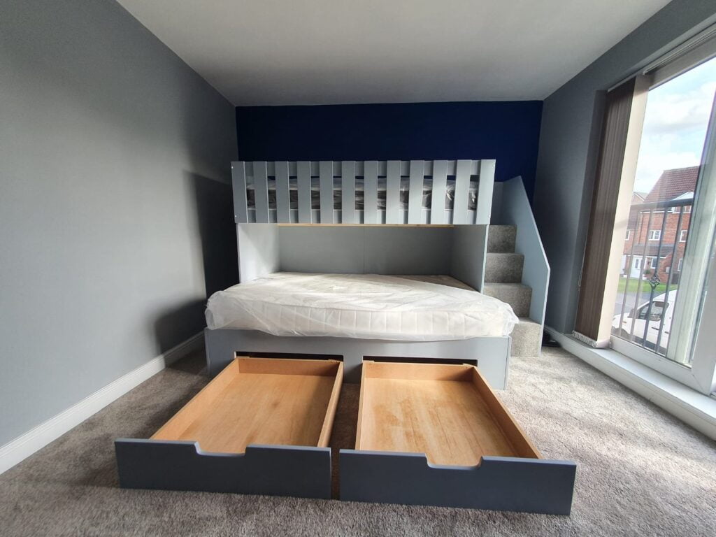 storage standard triple bunk
