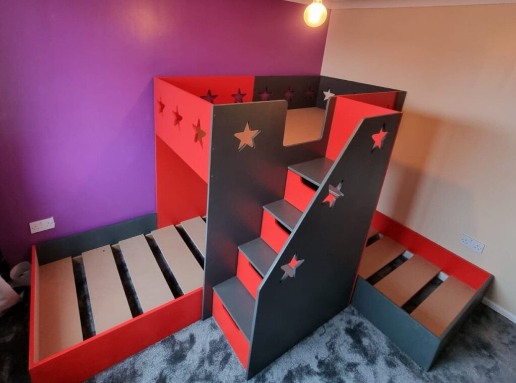 How to Choose the Perfect Triple Bunk Bed for Three Children - Funky ...